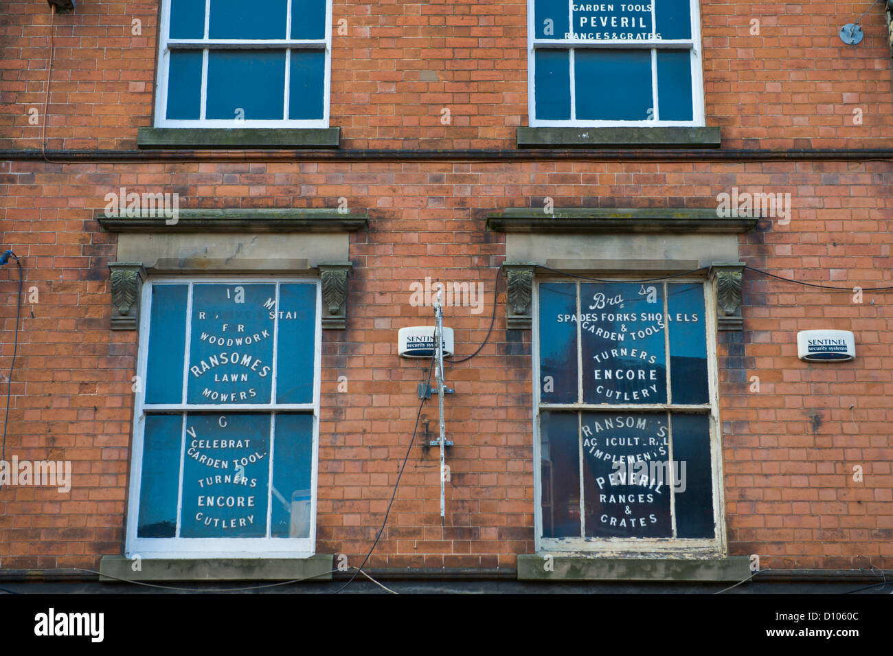 Adverts advertisements shop window hi-res stock photography and images ...