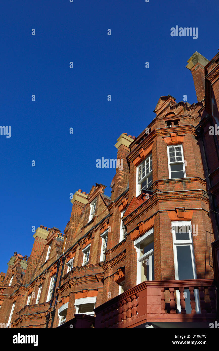 Sloane Gardens, Sloane Square, Chelsea, London SW1, United Kingdom ...