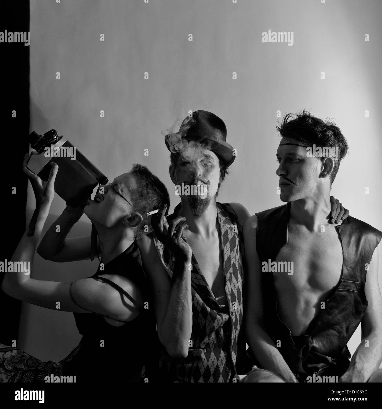 Circus performers hi-res stock photography and images - Alamy