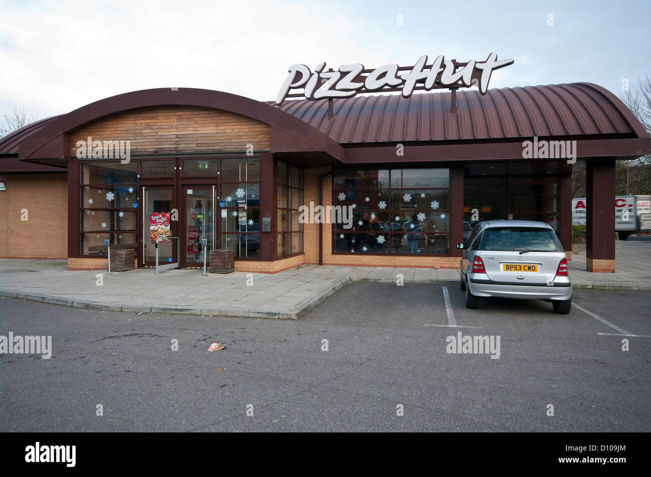 Pizza Hut Restaurants Stock Photos & Pizza Hut Restaurants Stock Images ...
