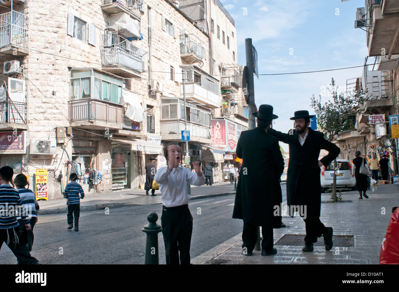 Jerusalem, Mea She'Arim quarter Stock Photo - Alamy