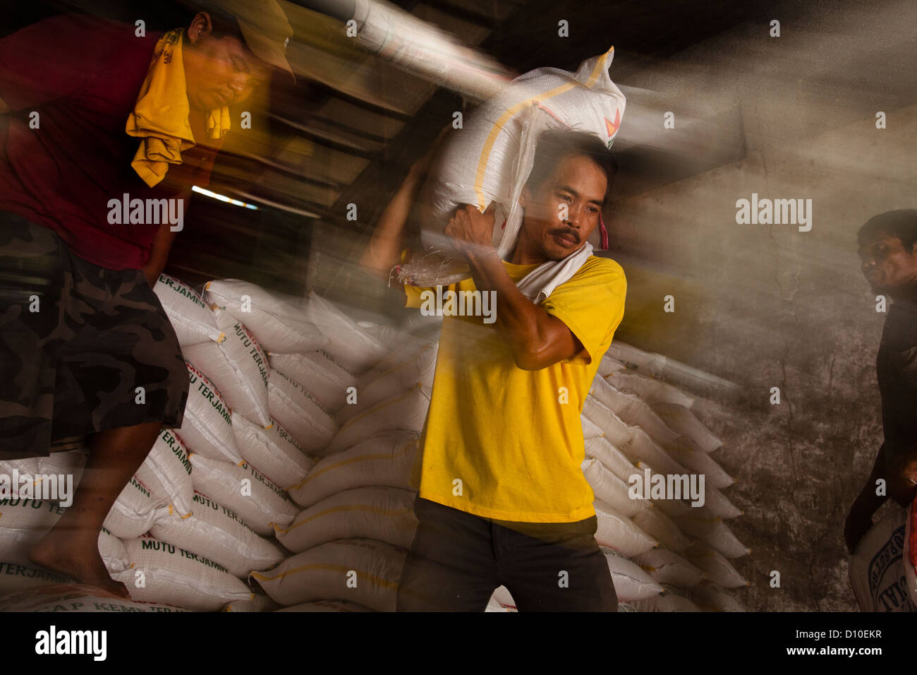 Rice Loading High Resolution Stock Photography and Images - Alamy