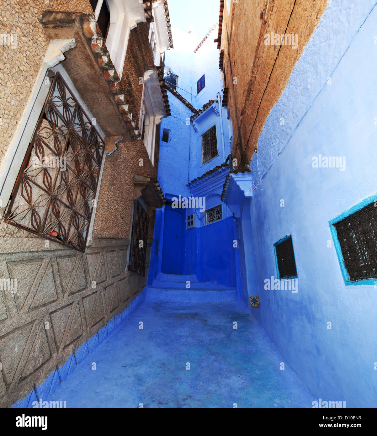 Morocco tiles chaouen hi-res stock photography and images - Alamy