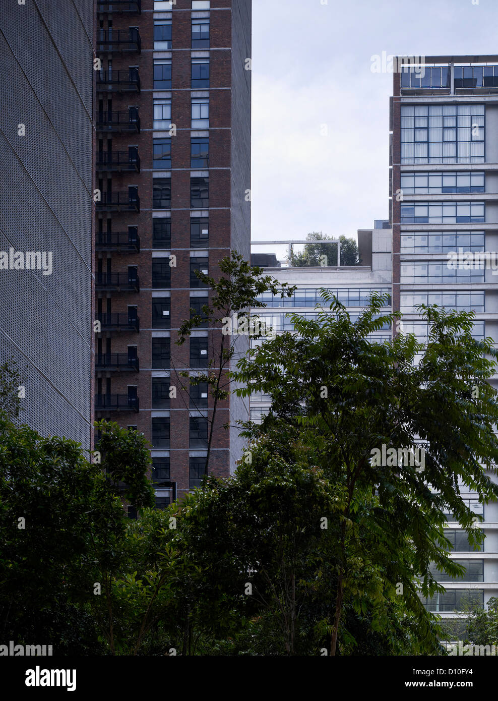PJ Trade Centre, Damansar, Kuala Lumpur, Malaysia. Architect: Kevin Low ...