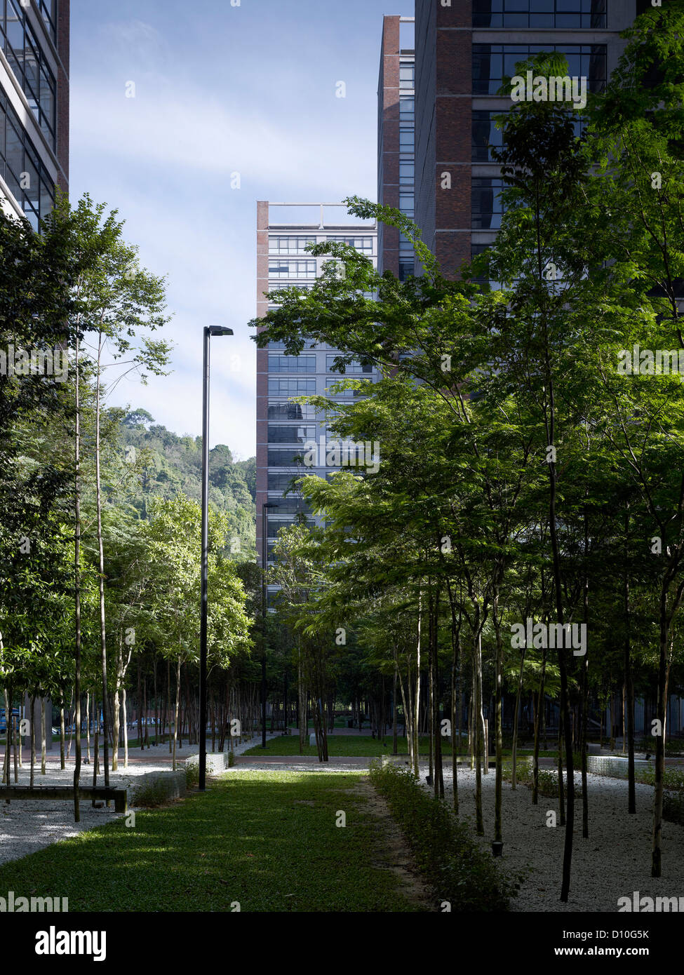 PJ Trade Centre, Damansar, Kuala Lumpur, Malaysia. Architect: Kevin Low ...