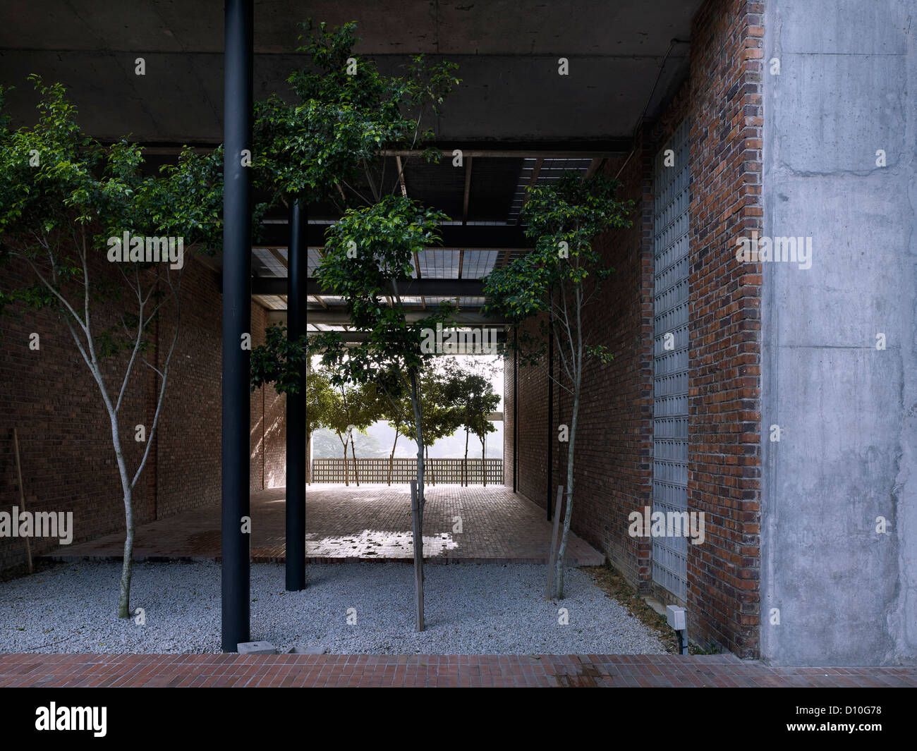 PJ Trade Centre, Damansar, Kuala Lumpur, Malaysia. Architect: Kevin Low ...