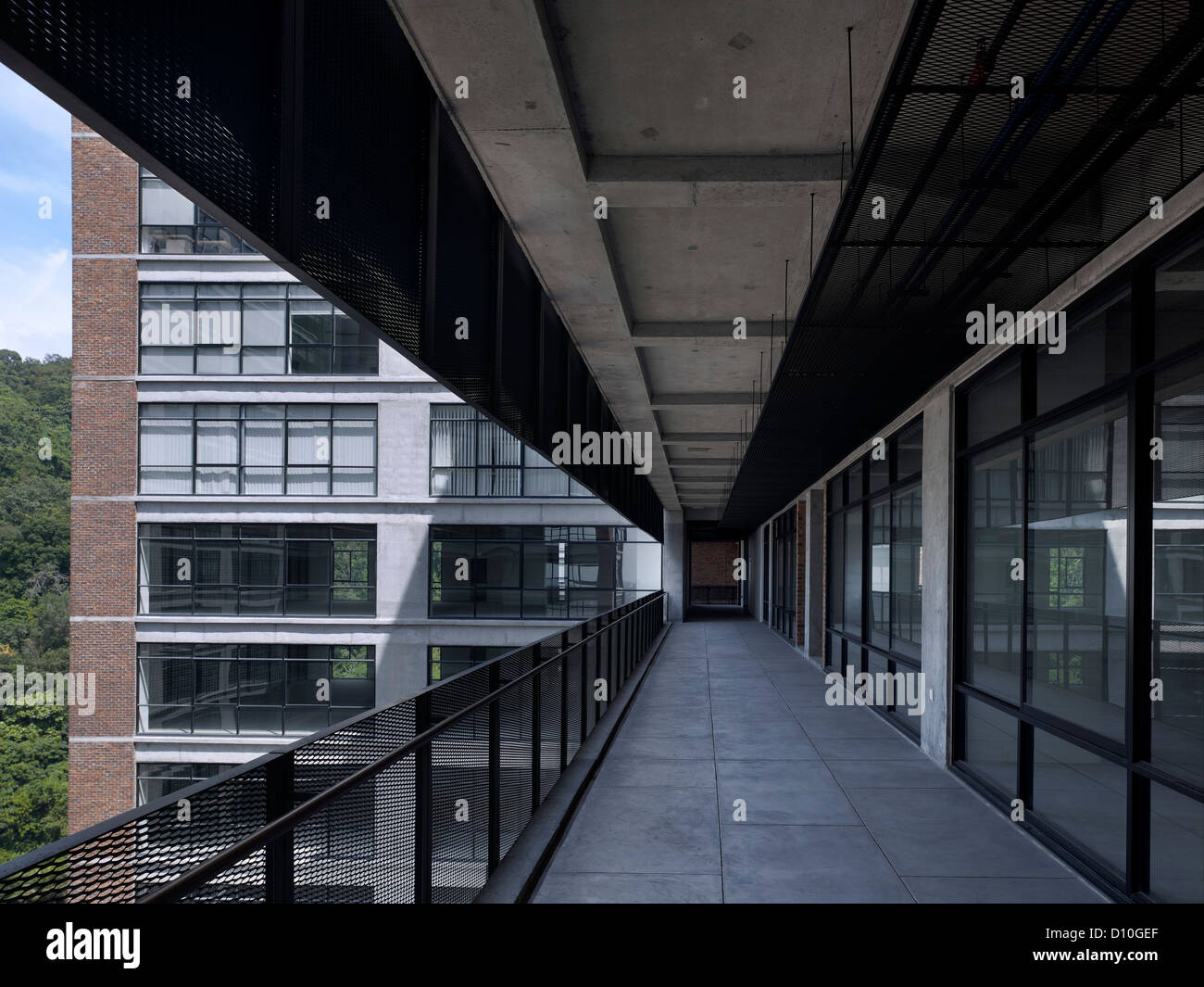 PJ Trade Centre, Damansar, Kuala Lumpur, Malaysia. Architect: Kevin Low ...