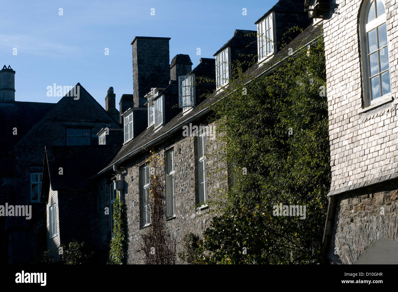 Eaves gable slate hung hi-res stock photography and images - Alamy