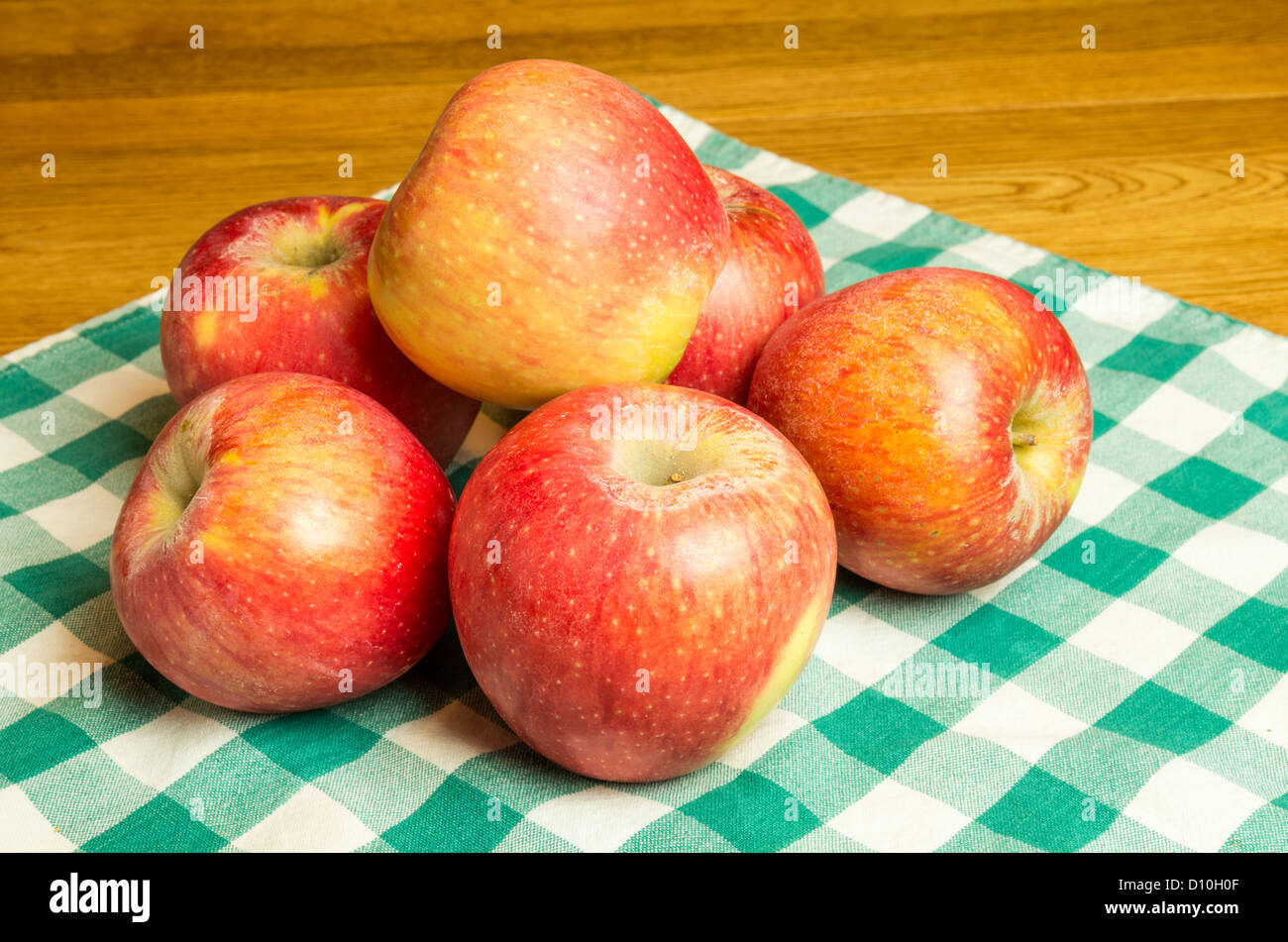 Pinova hi-res stock photography and images - Alamy