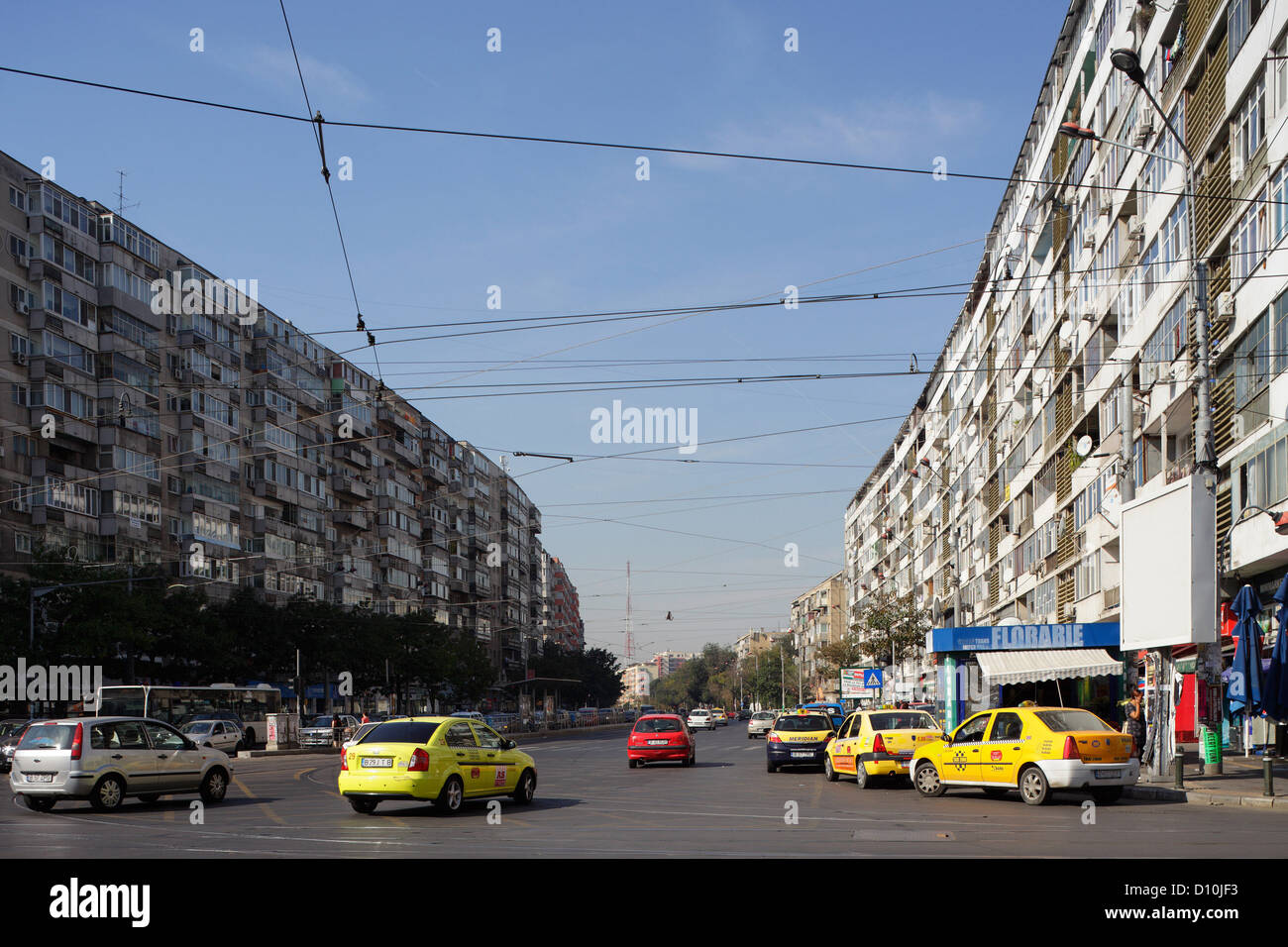 Facades in bucharest hi-res stock photography and images - Alamy