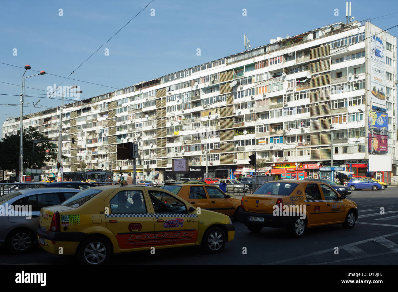 Bucharest, Romania, road traffic in a residential area Stock Photo - Alamy