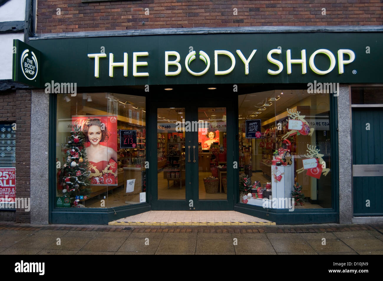 Retail uk hi-res stock photography and images - Alamy