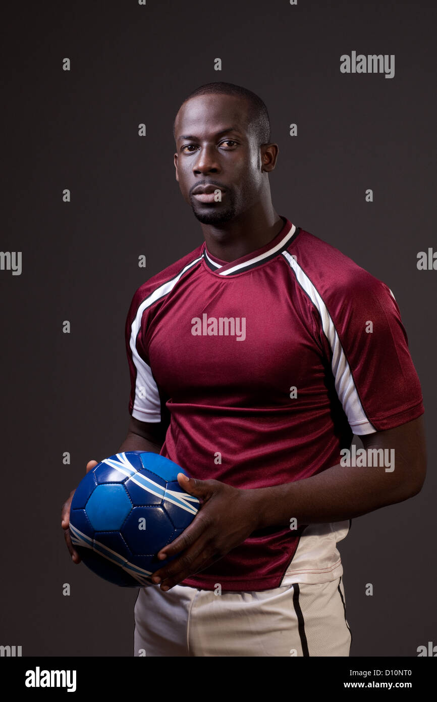One african man soccer player hi-res stock photography and images - Alamy