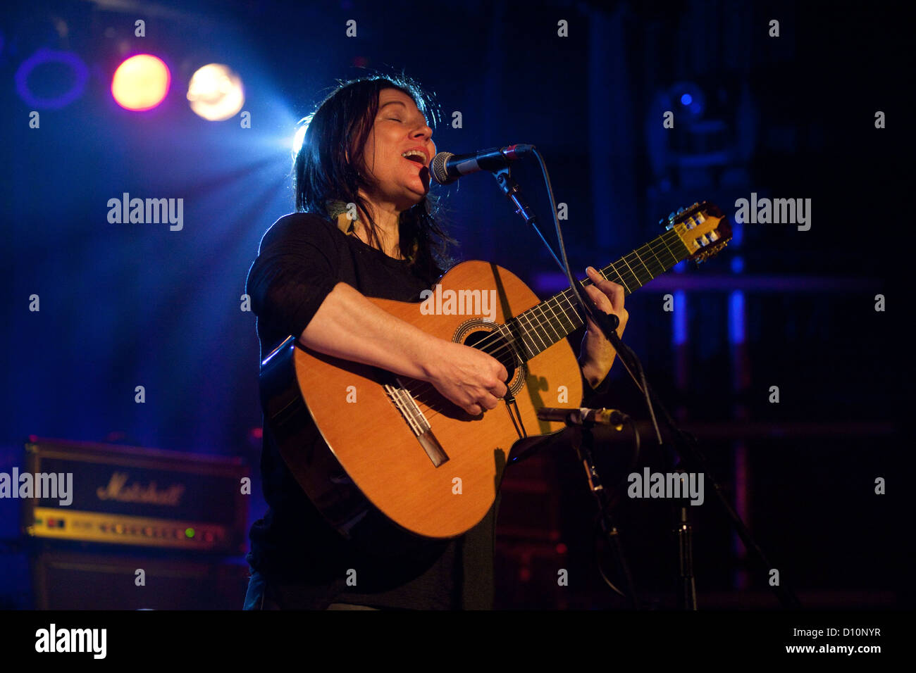 Kim deal hi-res stock photography and images - Alamy
