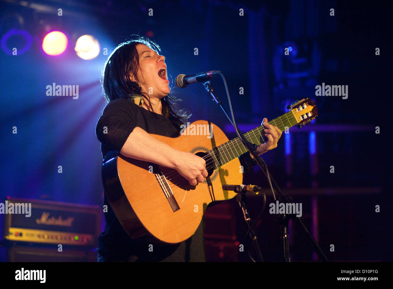 Kim deal hi-res stock photography and images - Alamy