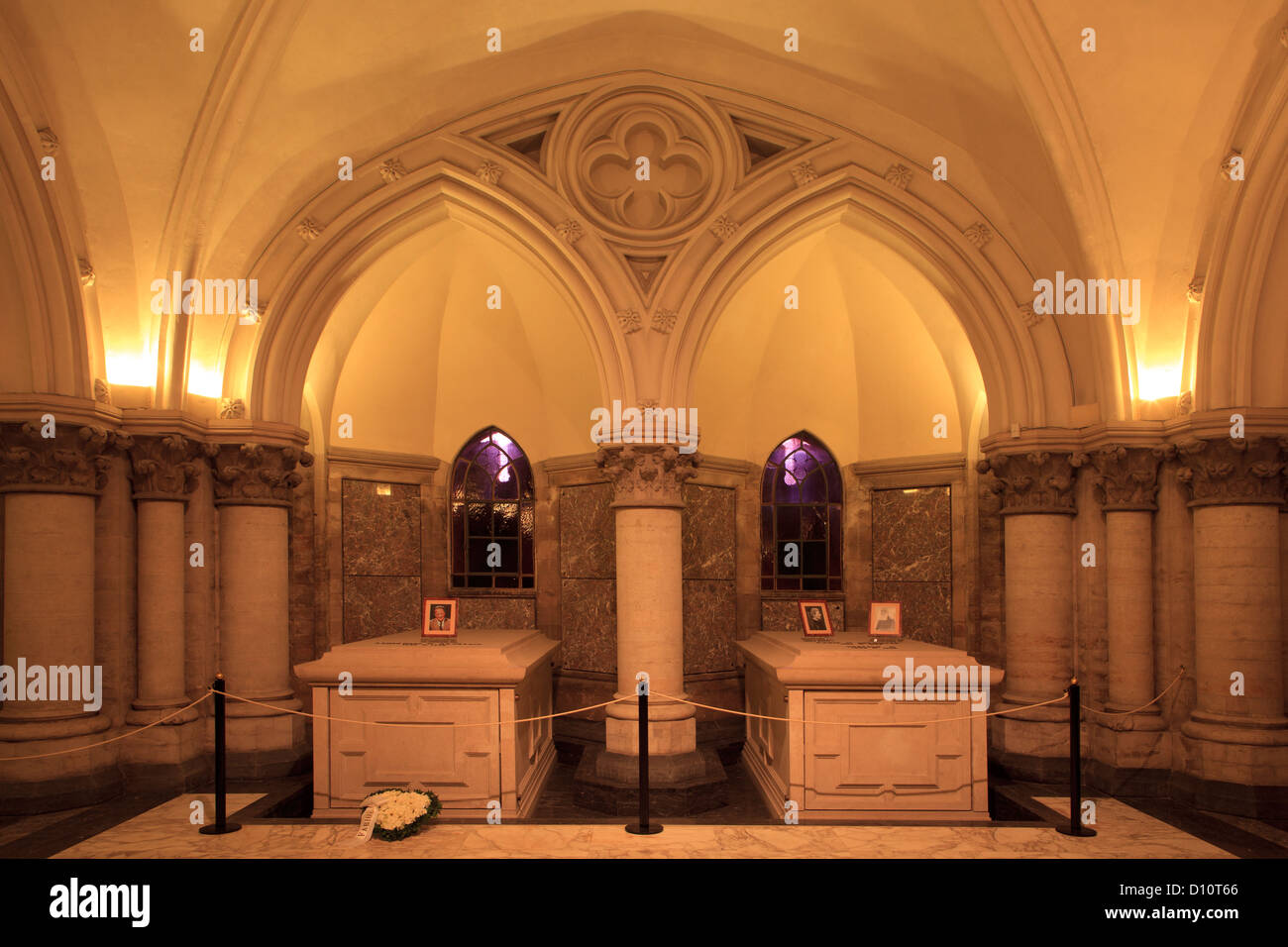 The graves of King Baudouin I & King Leopold II and Queen Marie ...
