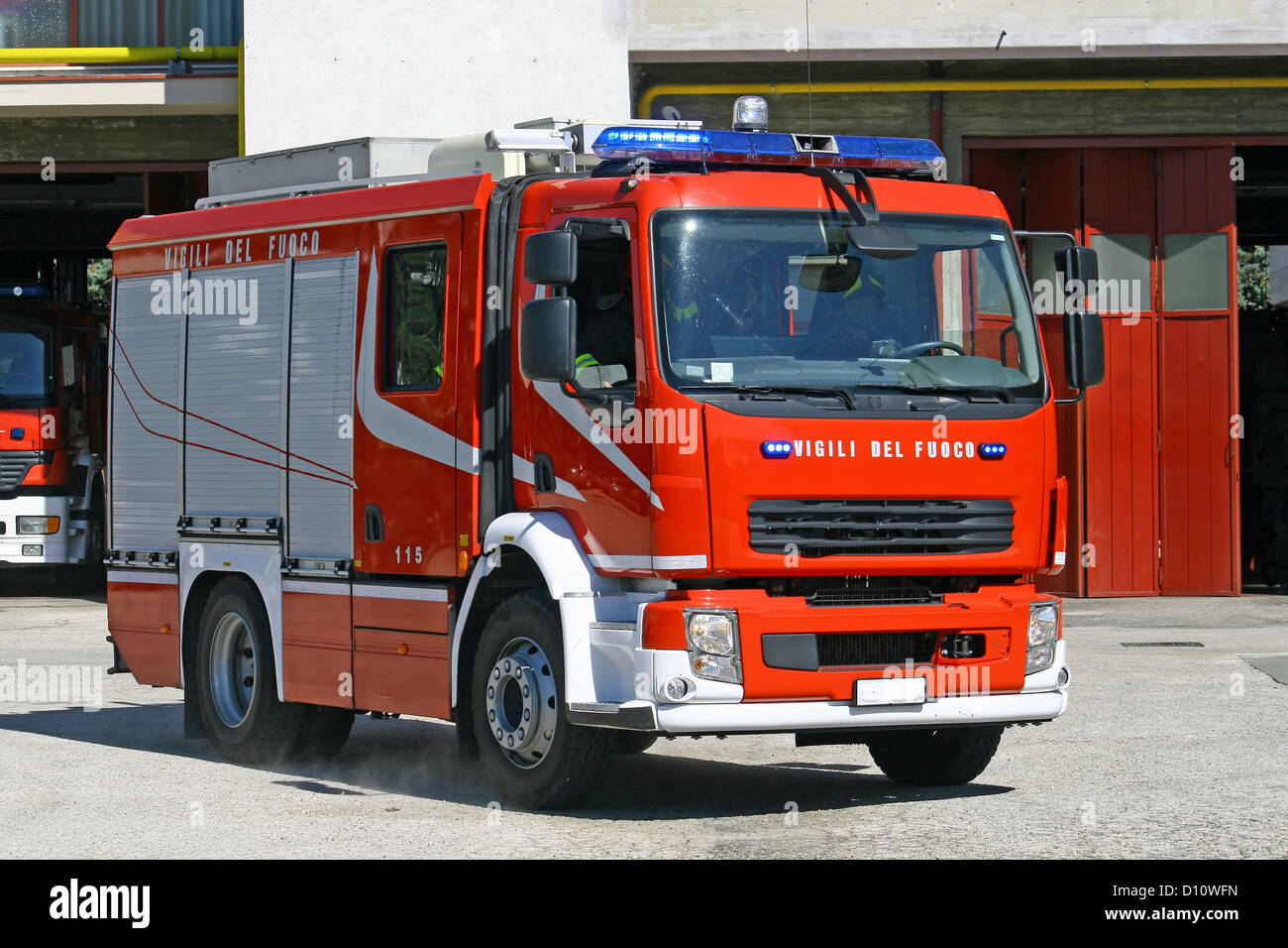 Firefighter running to truck hi-res stock photography and images - Alamy