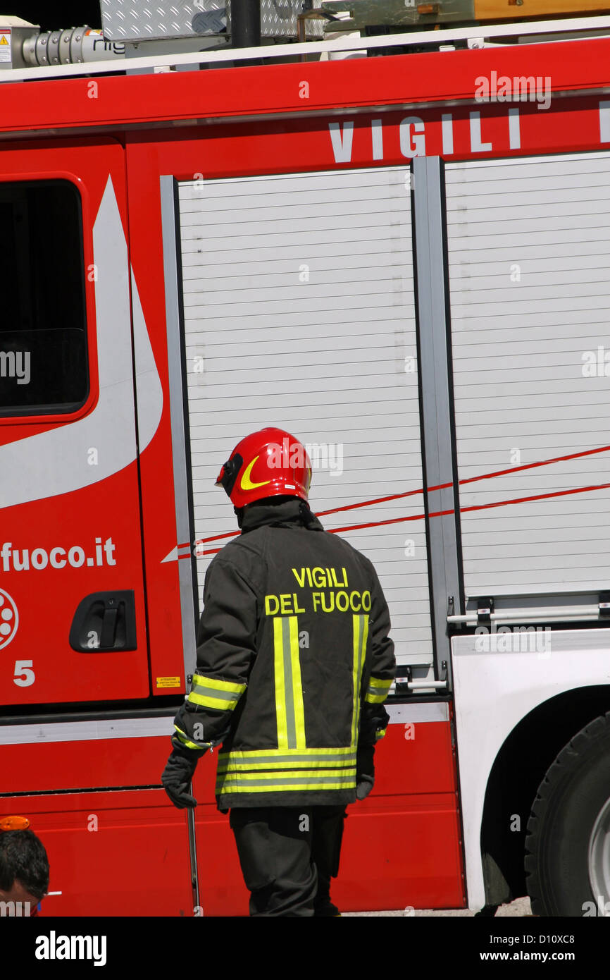 Call firefighters hi-res stock photography and images - Alamy