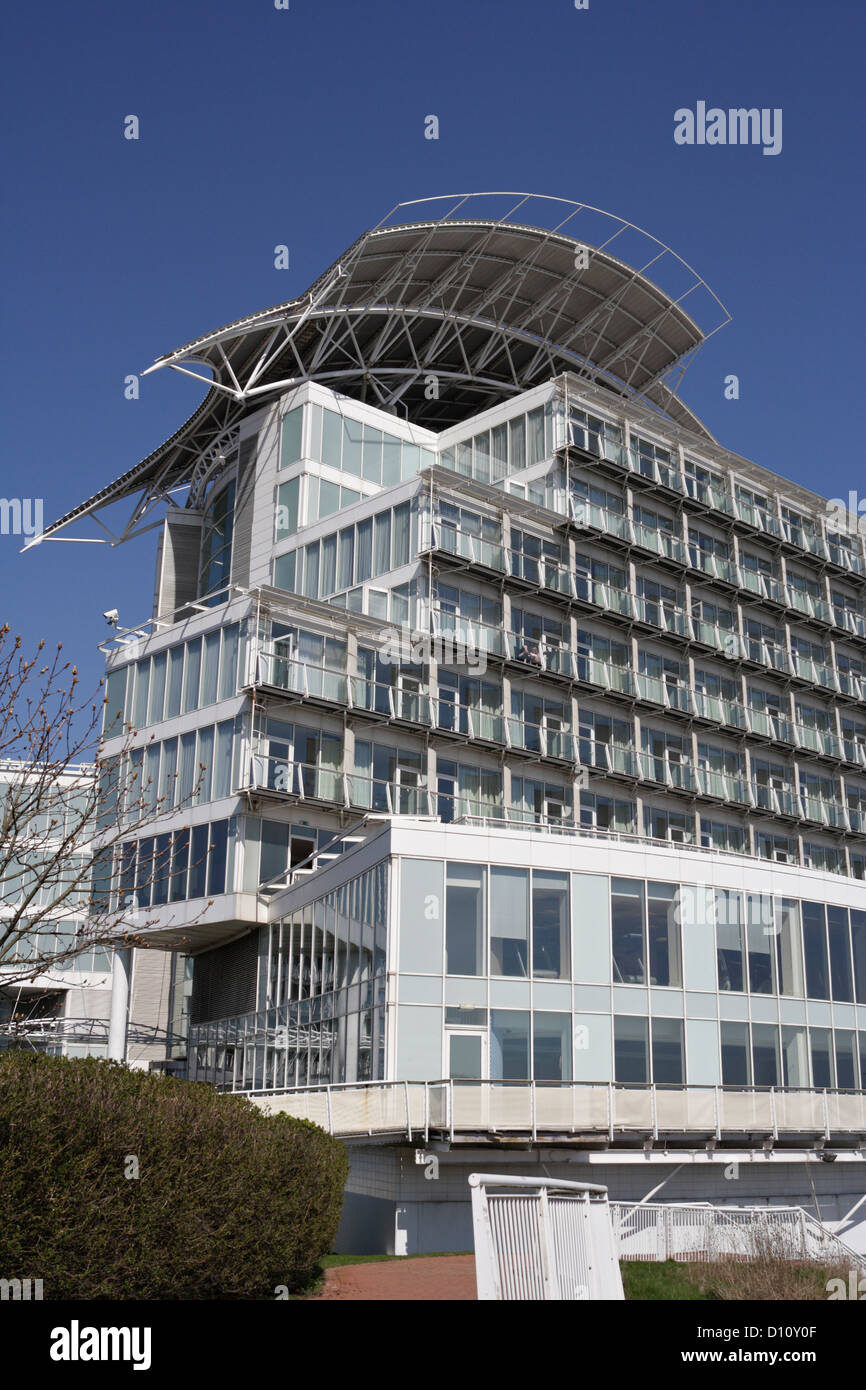 St Davids Hotel in Cardiff Bay Wales UK, Landmark Building iconic ...