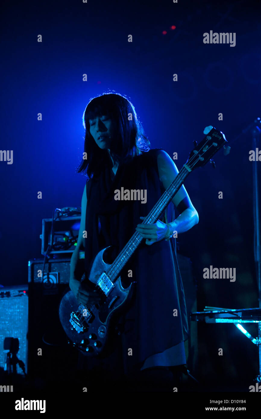 Mono is a japanese instrumental band hi-res stock photography and ...