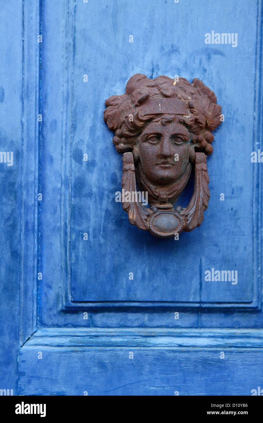 Traditional door in Santa Marina Salina, Aeolian Islands, Sicily, Italy ...
