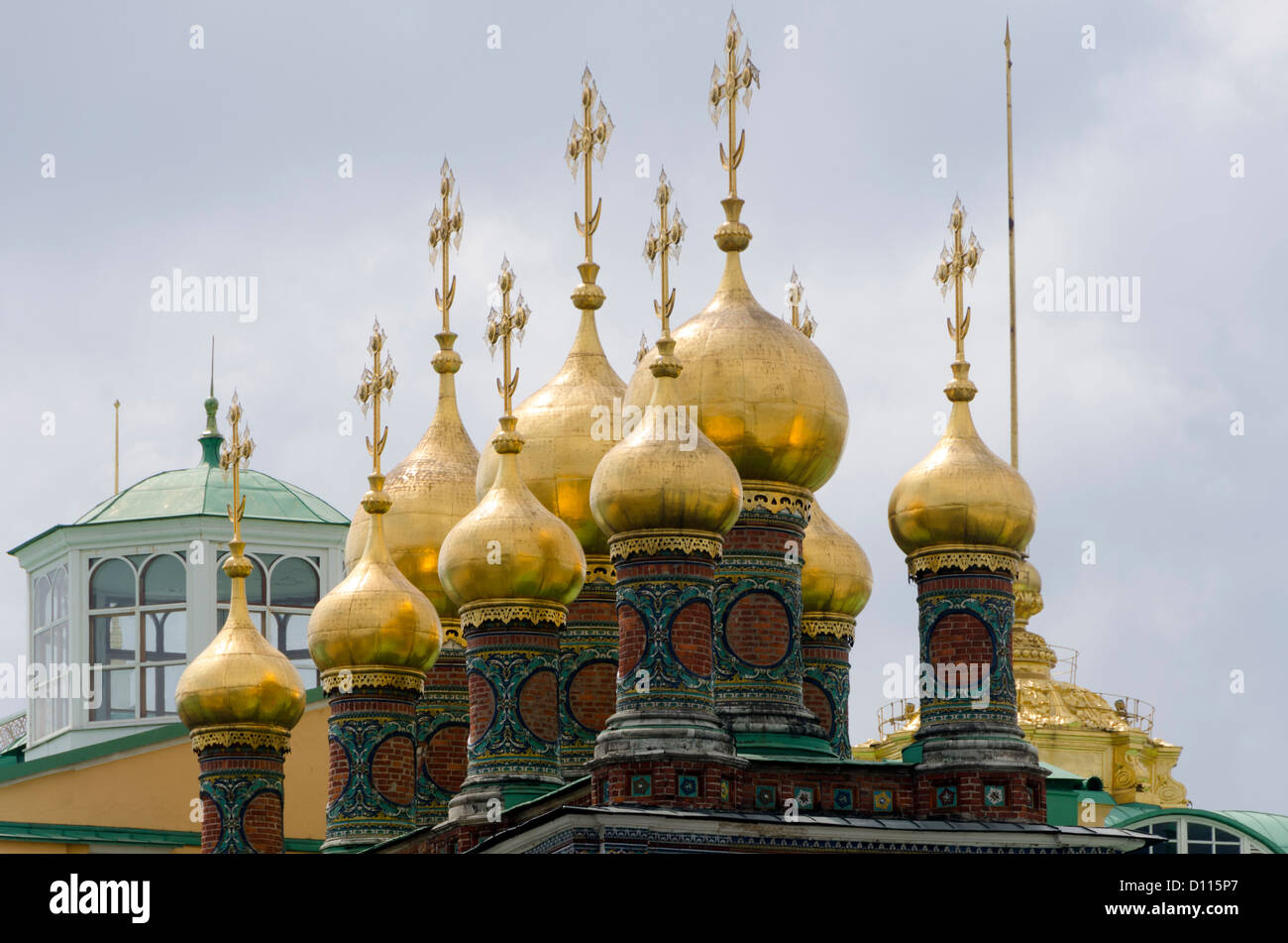 Russian church dome hi-res stock photography and images - Alamy