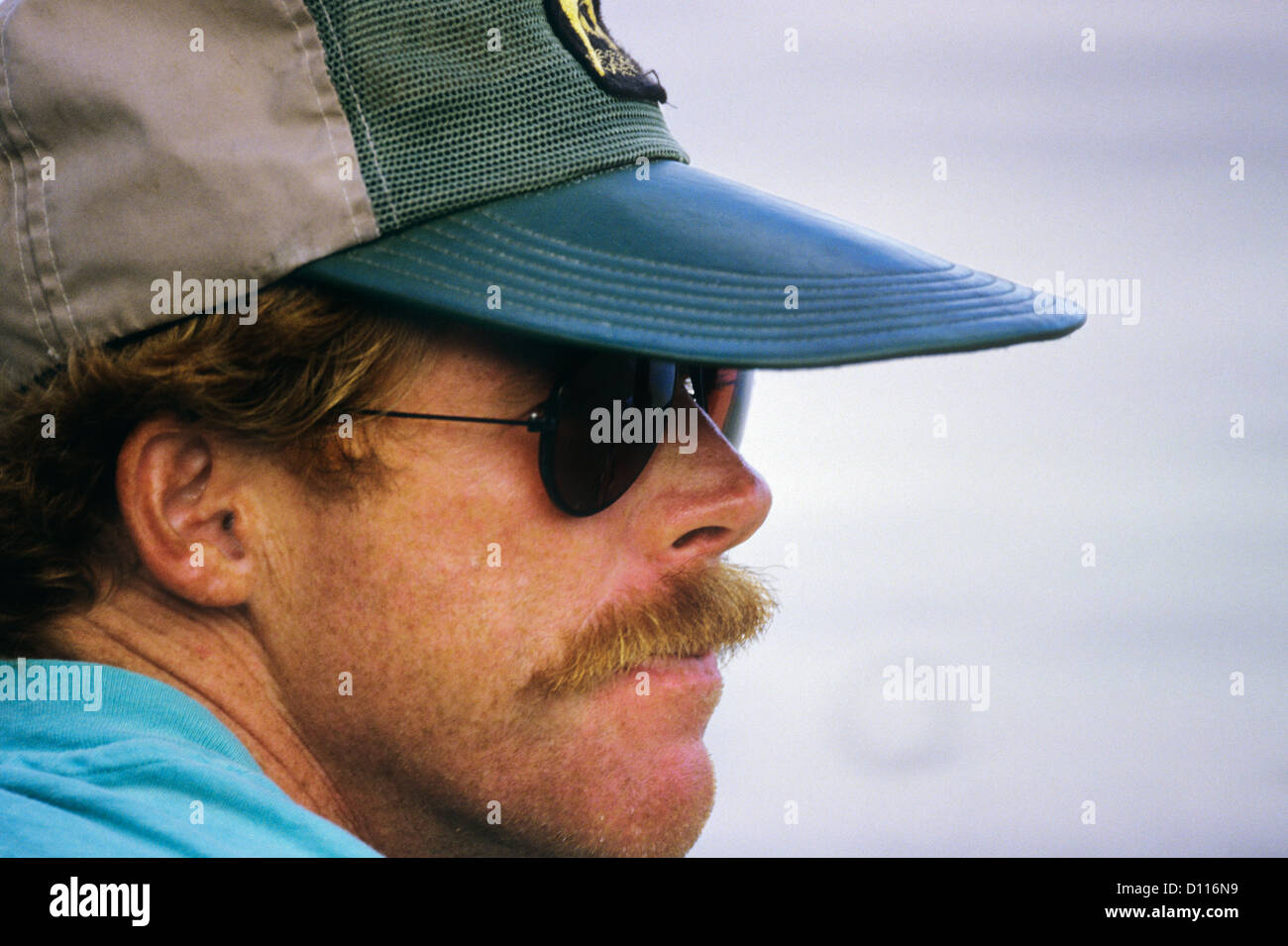Man shades sunglasses hat hi-res stock photography and images - Alamy