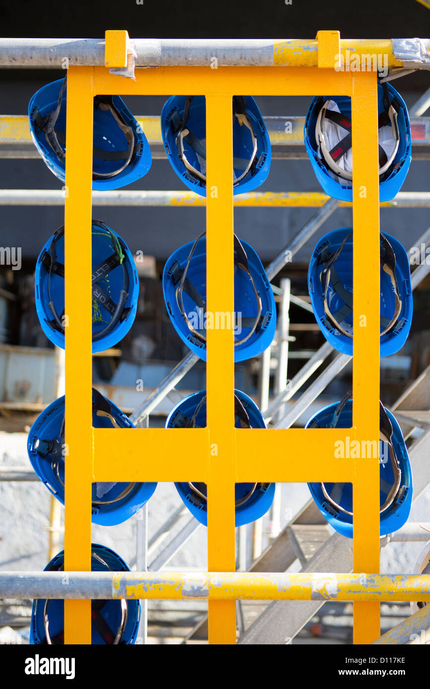 Hard hat sign blue hi-res stock photography and images - Alamy