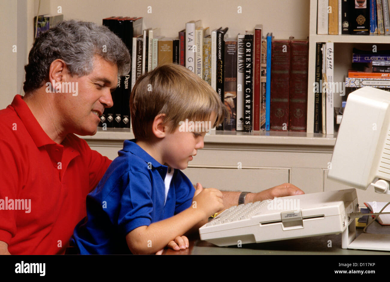 Home computer 1990s hi-res stock photography and images - Alamy