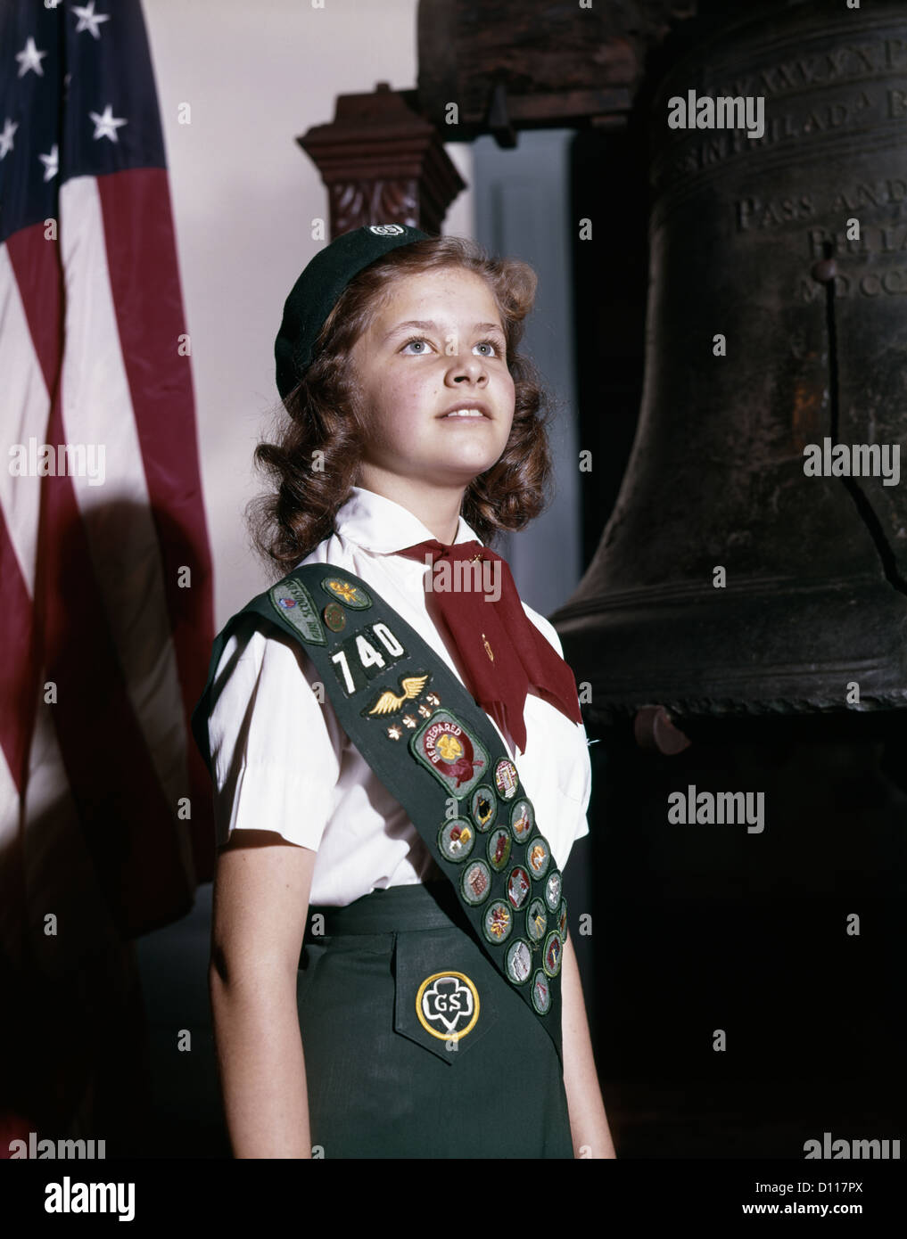 1960s GIRL SCOUT PROUDLY STANDING BY THE LIBERTY BELL WHEN IT WAS STILL ...