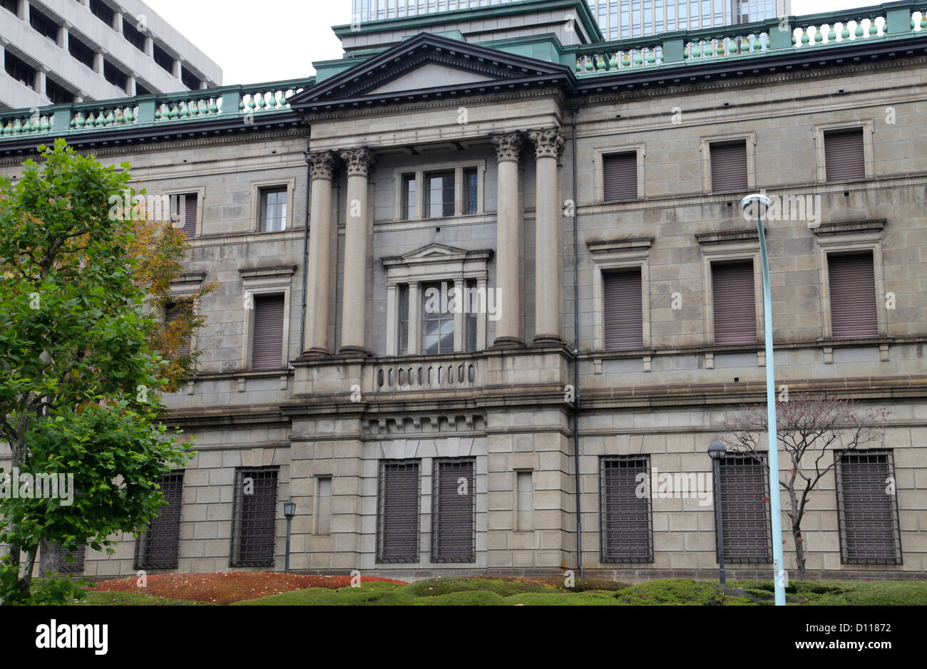 Bank japan tokyo hi-res stock photography and images - Alamy
