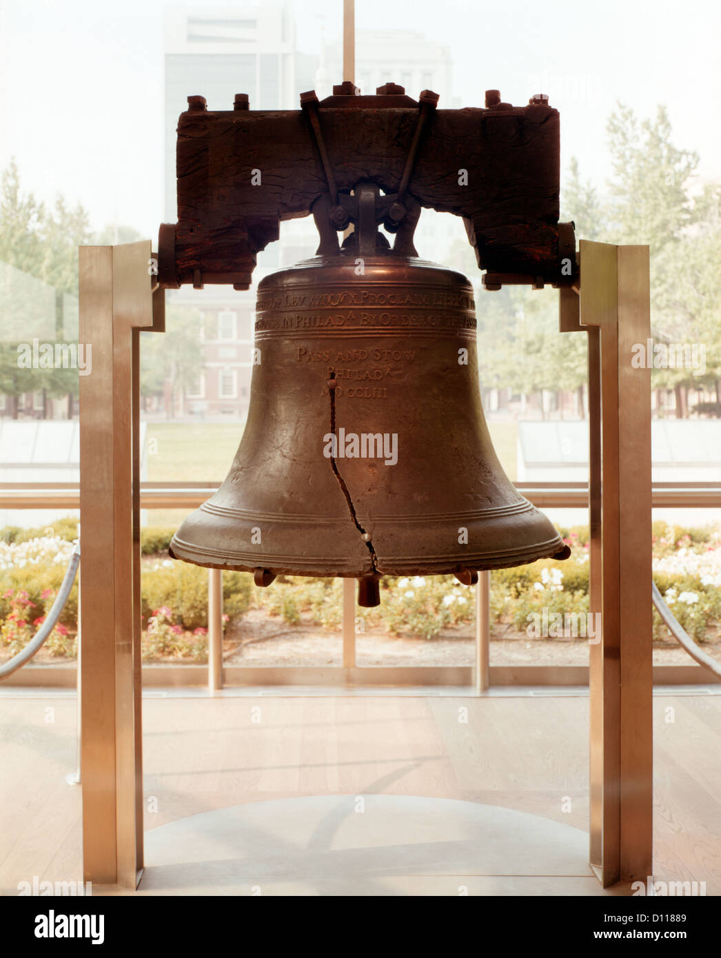 Liberty bell classic hi-res stock photography and images - Alamy