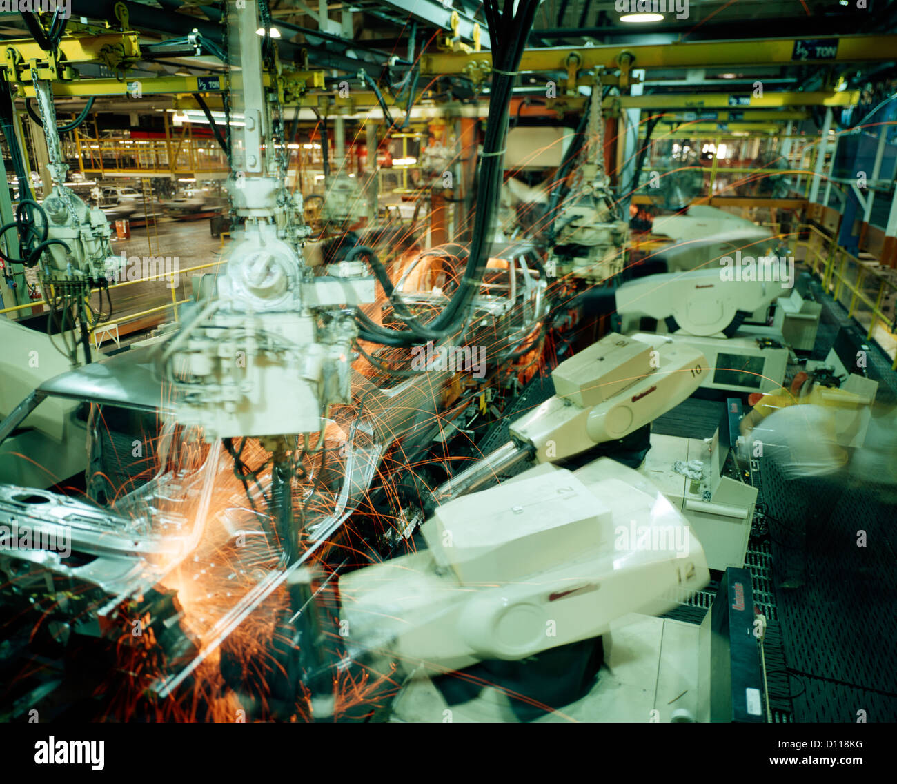 Classic 1970s robot hi-res stock photography and images - Alamy