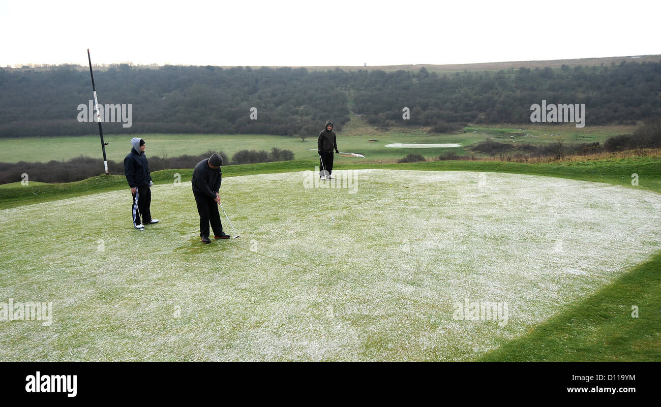 Putt on first green hi-res stock photography and images - Alamy