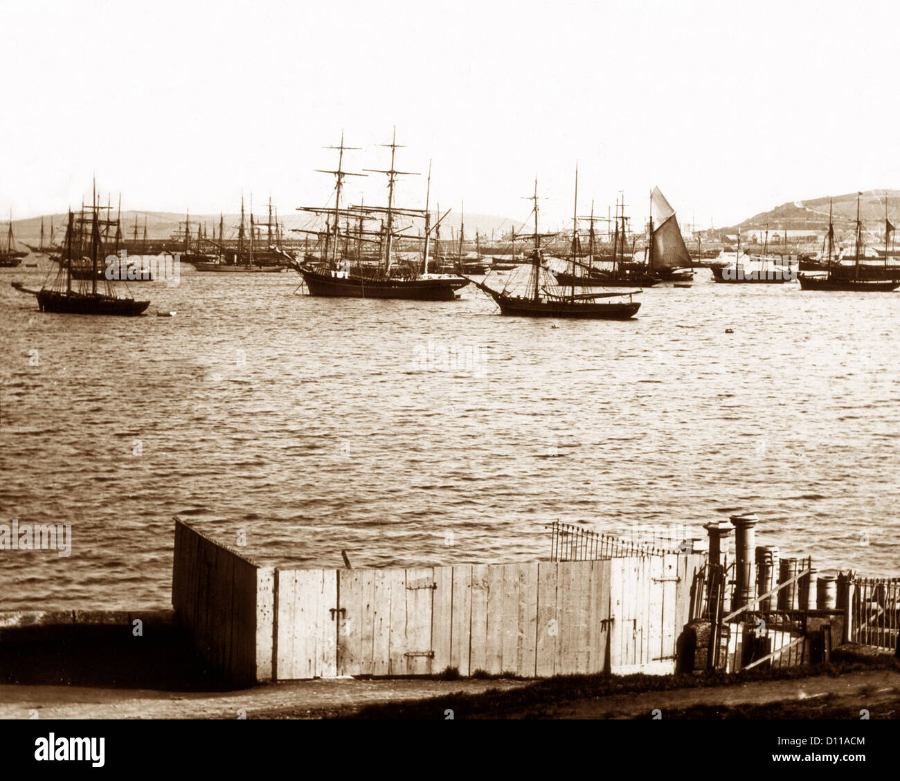 Victorian ships hi-res stock photography and images - Alamy