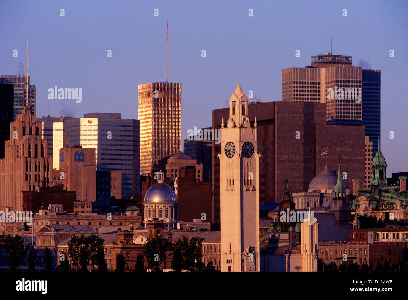 Overview of cityscape at dawn Stock Photo - Alamy