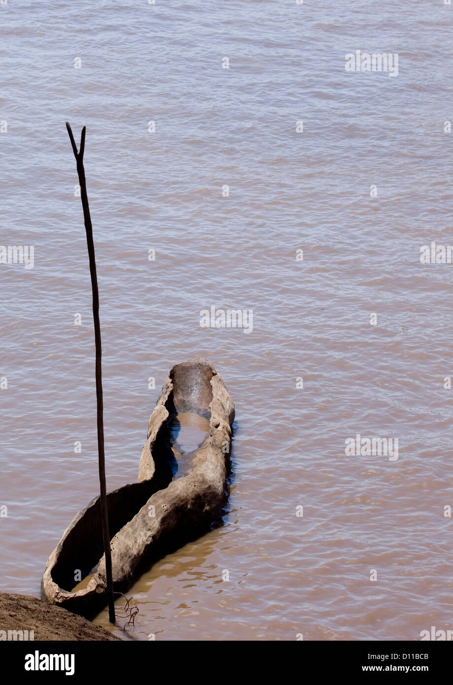 Trunk Boat To Cross The Omo River, Omorate, Omo Valley, Ethiopia Stock ...
