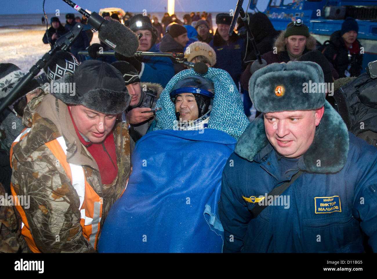 Akihiko hoshide hi-res stock photography and images - Alamy