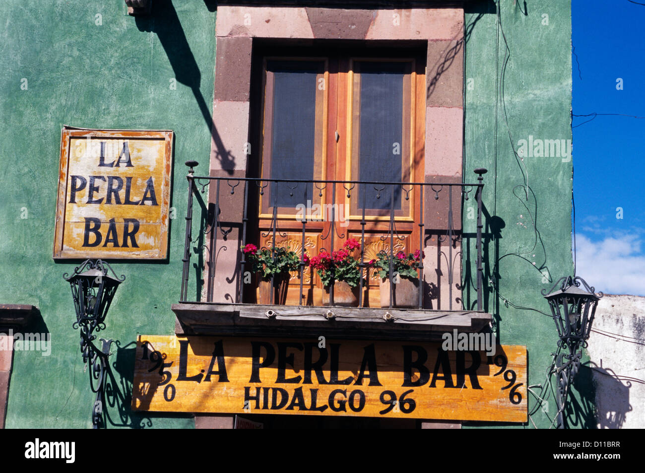 Mexico 1990s hi-res stock photography and images - Alamy