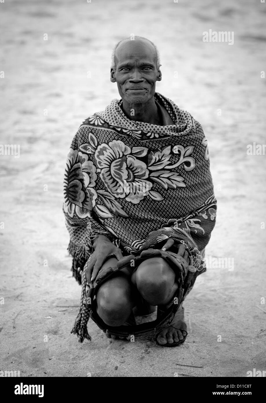 Black And White Portrait Of A Karo Tribe Man Wrapped Up In A Cover And ...