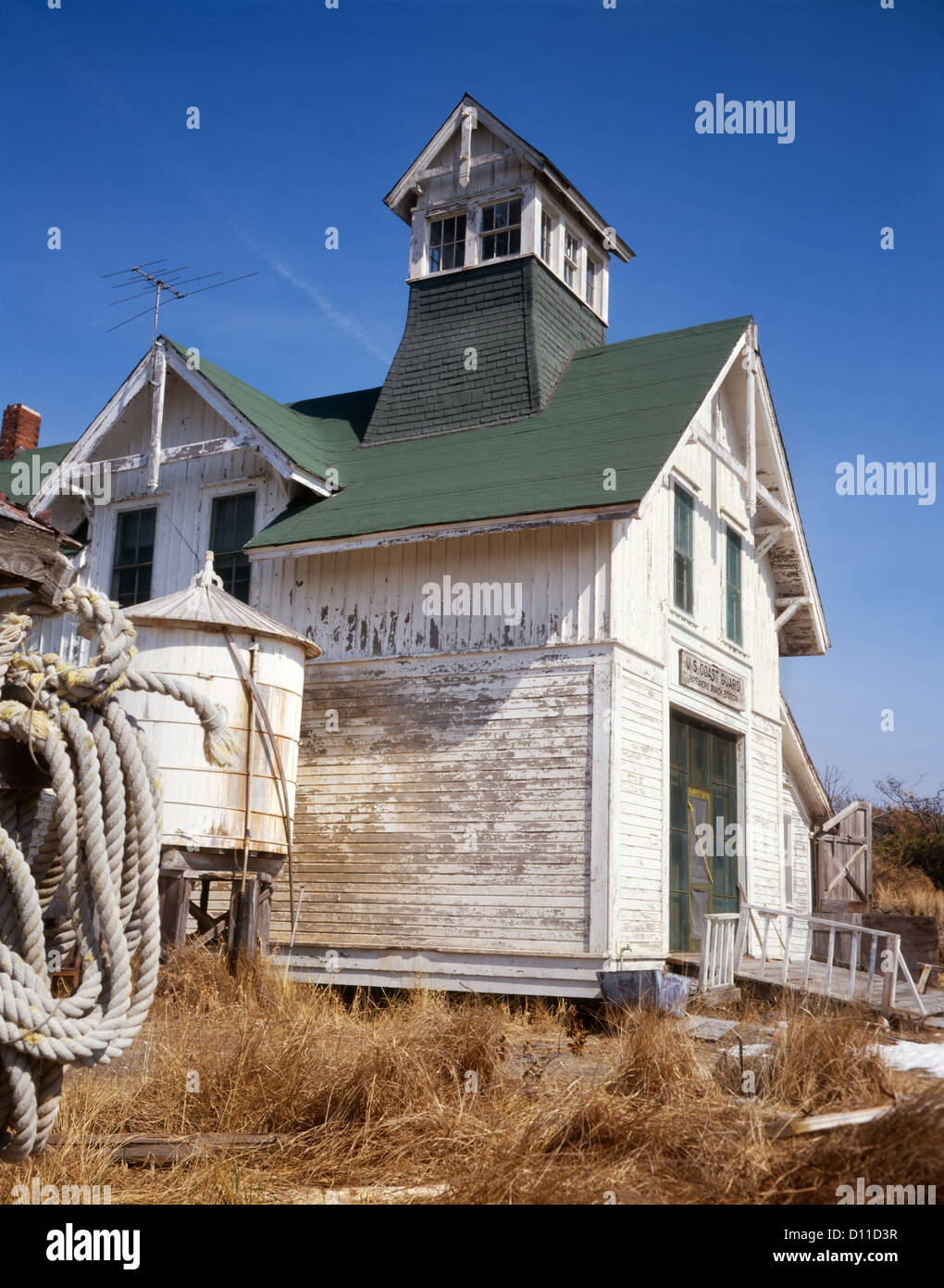 OLD PARAMORE ISLAND COAST GUARD STATION BARRIER ISLANDS VA Stock Photo ...