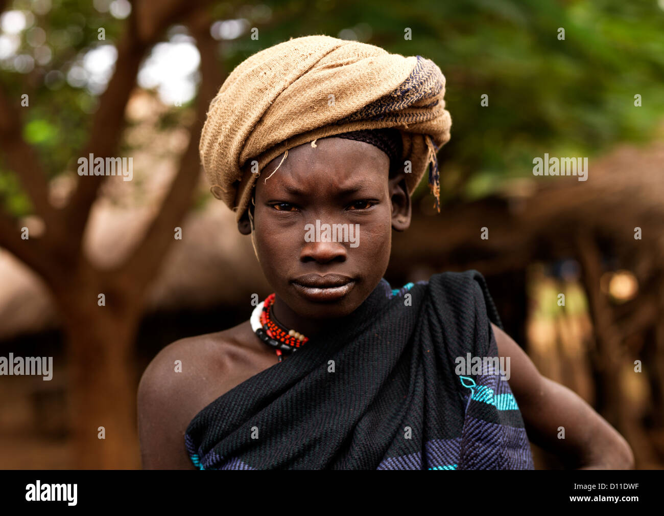 South ethiopia young man hi-res stock photography and images - Alamy