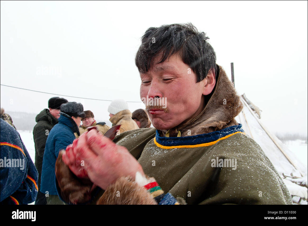 Samoyedic Peoples Samoyedic People Shopping Indigenous People