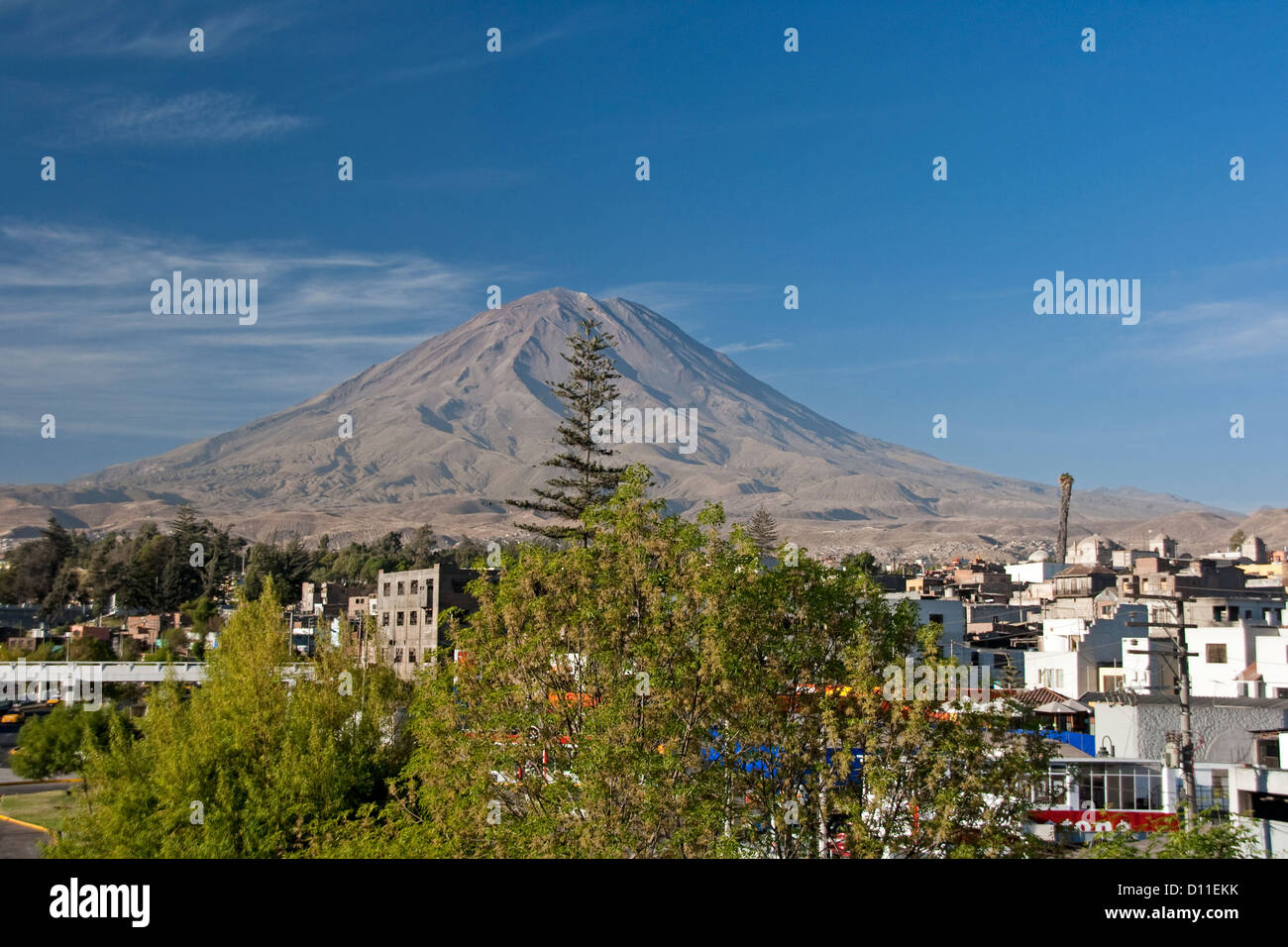 El Misti Arequipa Peru Volcano High Resolution Stock Photography and ...
