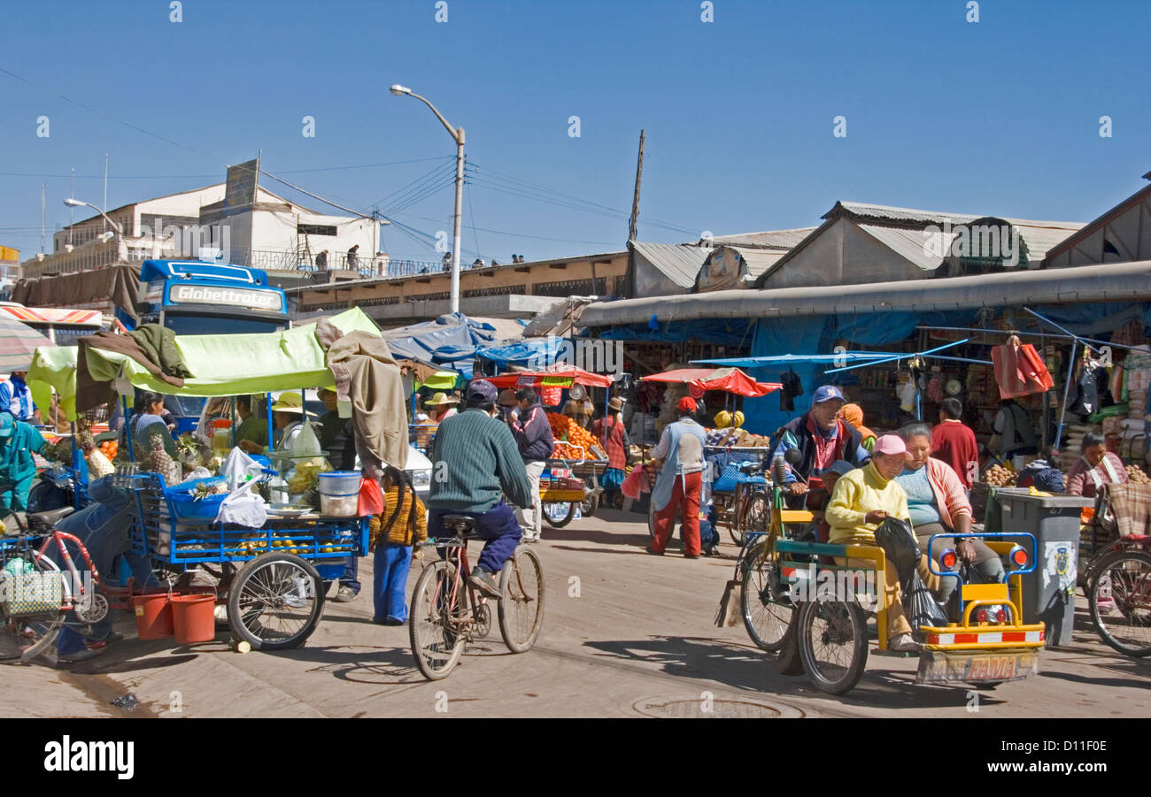 Juliaca peru hi-res stock photography and images - Alamy