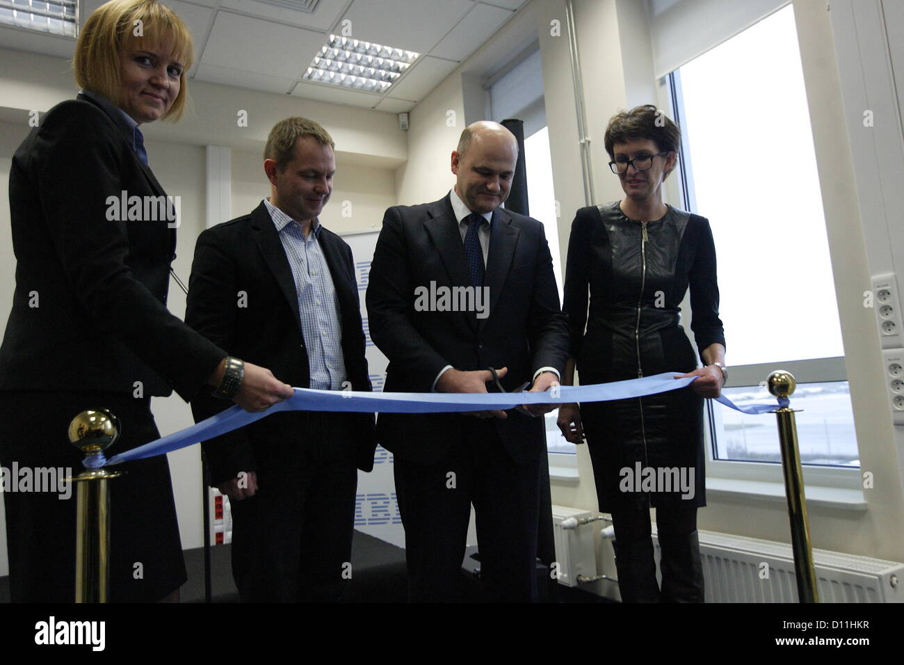New build data center hi-res stock photography and images - Alamy
