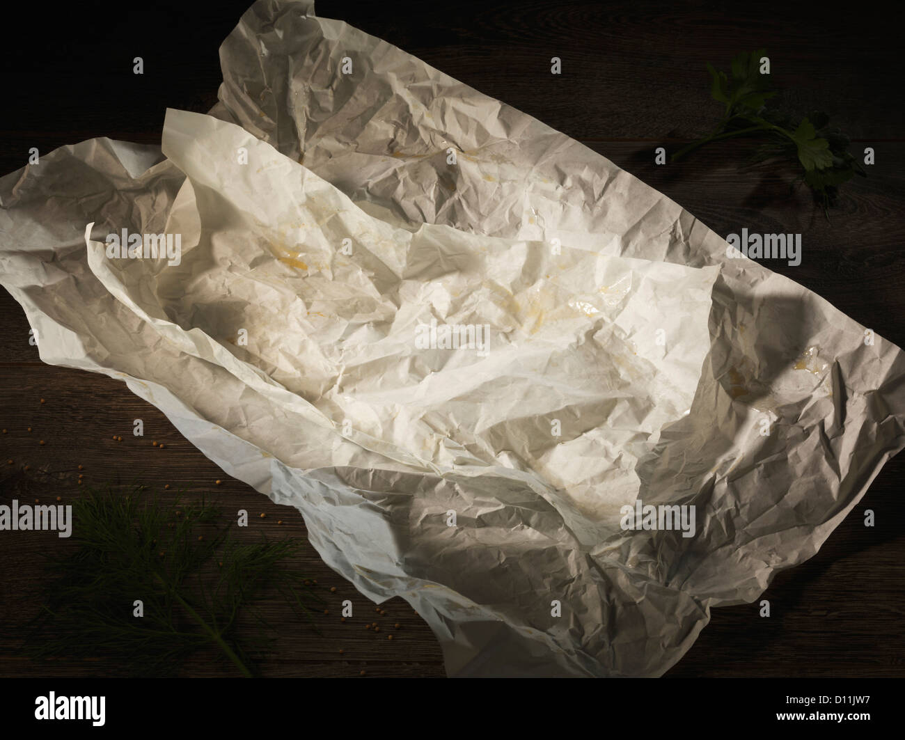 Packing paper hi-res stock photography and images - Alamy