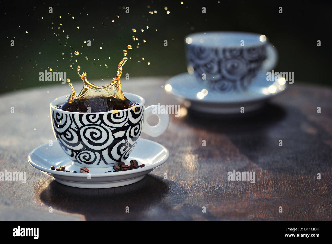 Splashing coffee hi-res stock photography and images - Alamy