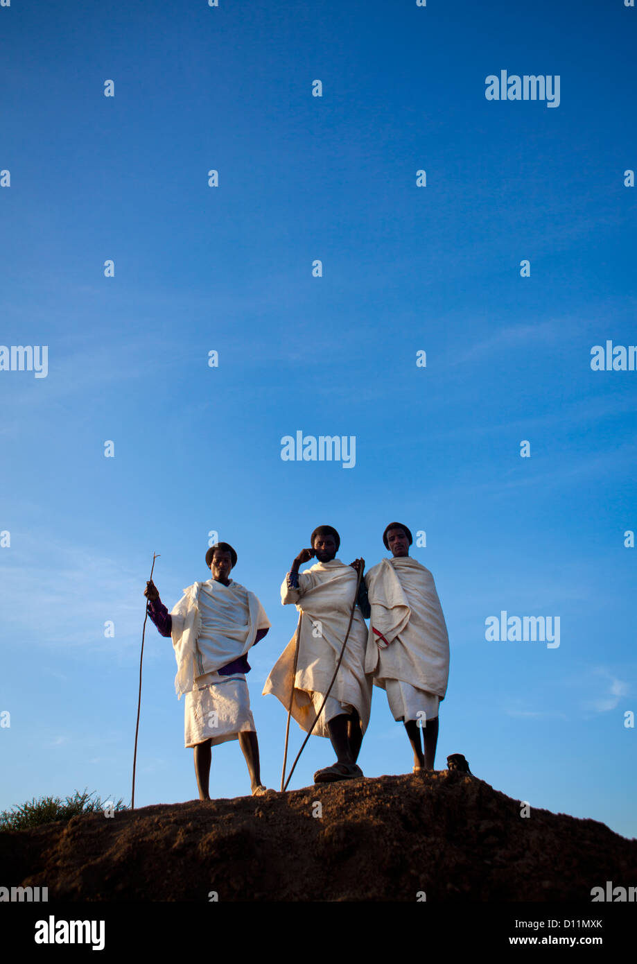 Karrayyu Tribe Men On Top Of A Hill In Traditional Clothes, During ...