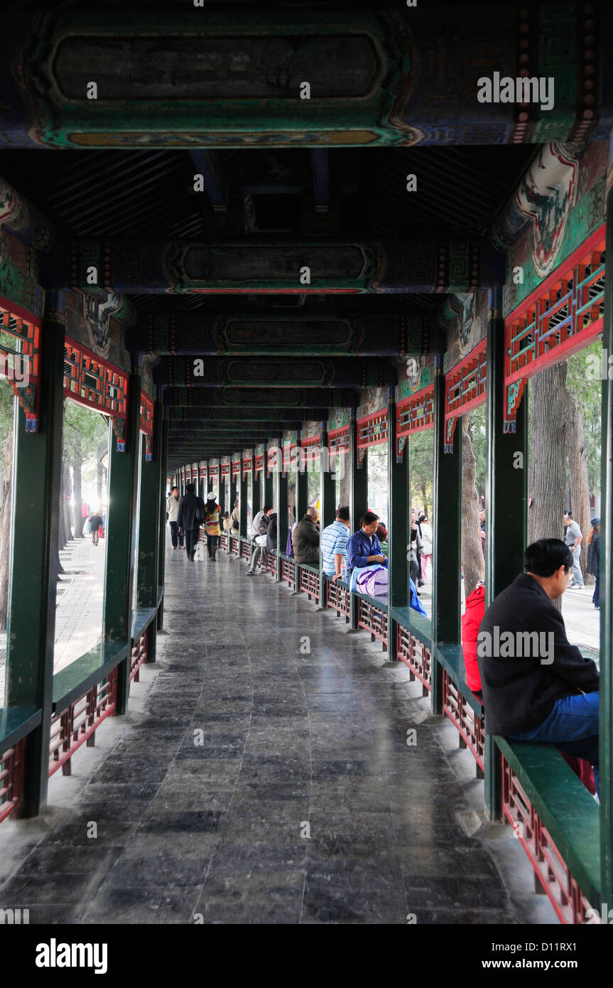 Ledge paths hi-res stock photography and images - Alamy